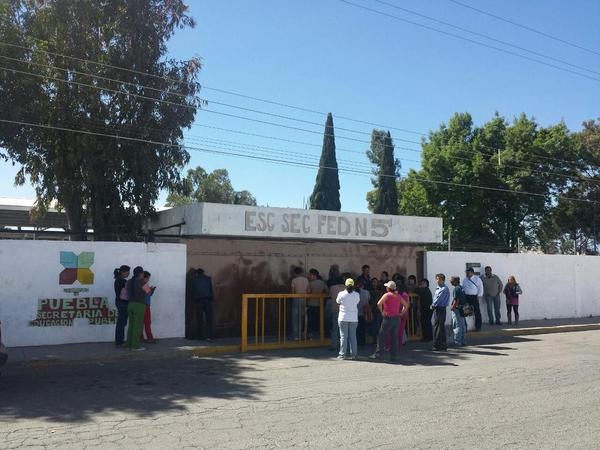 Biblioteca Escolar de la Secundaria Federal 5 : Bibliotecas México ...